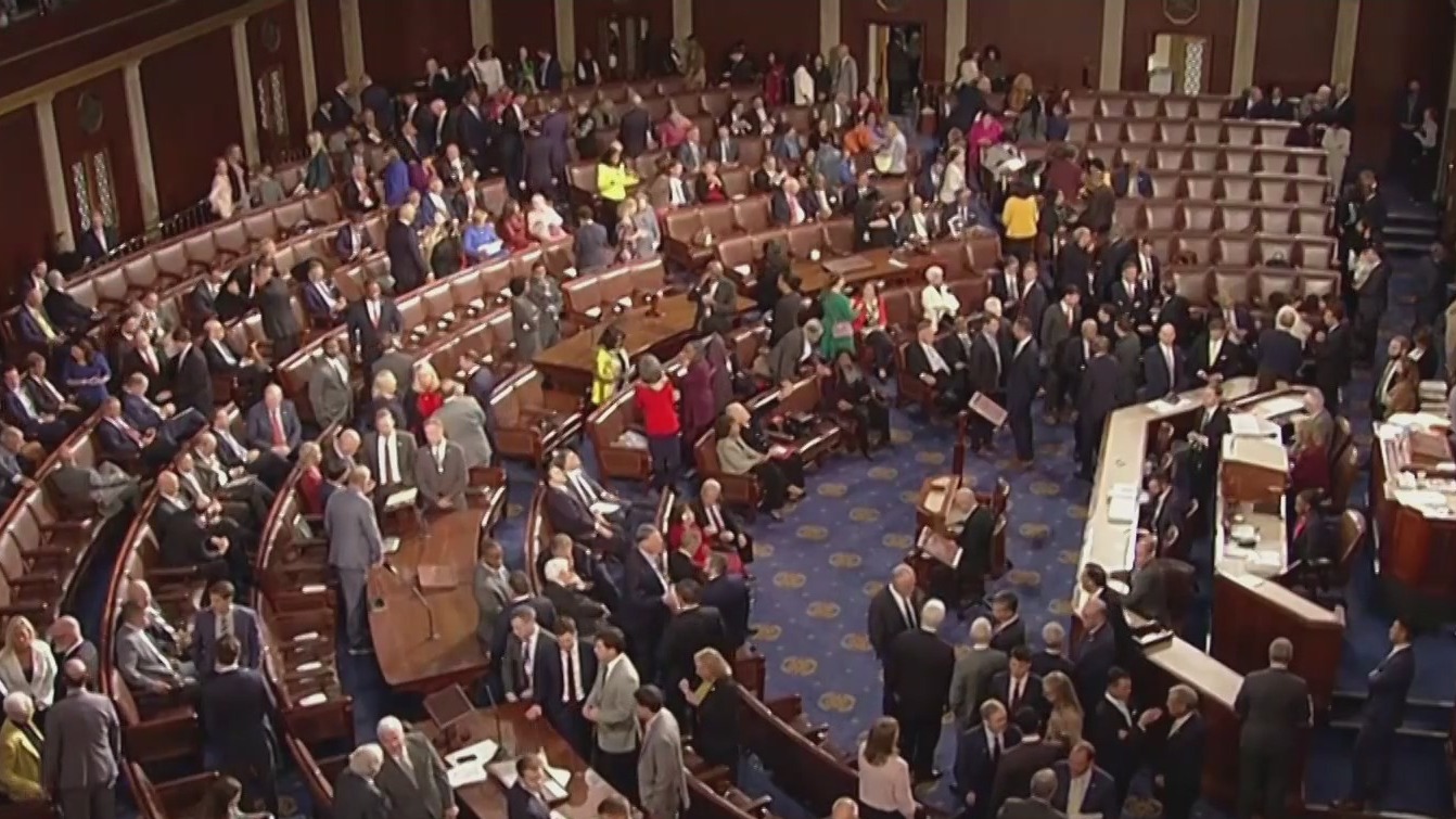 Oregon political leaders split along party lines over Portland shooting ...