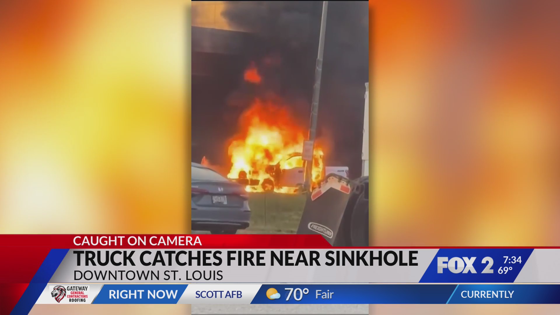 Vehicle catches fire near sinkhole in downtown St. Louis – FOX 2