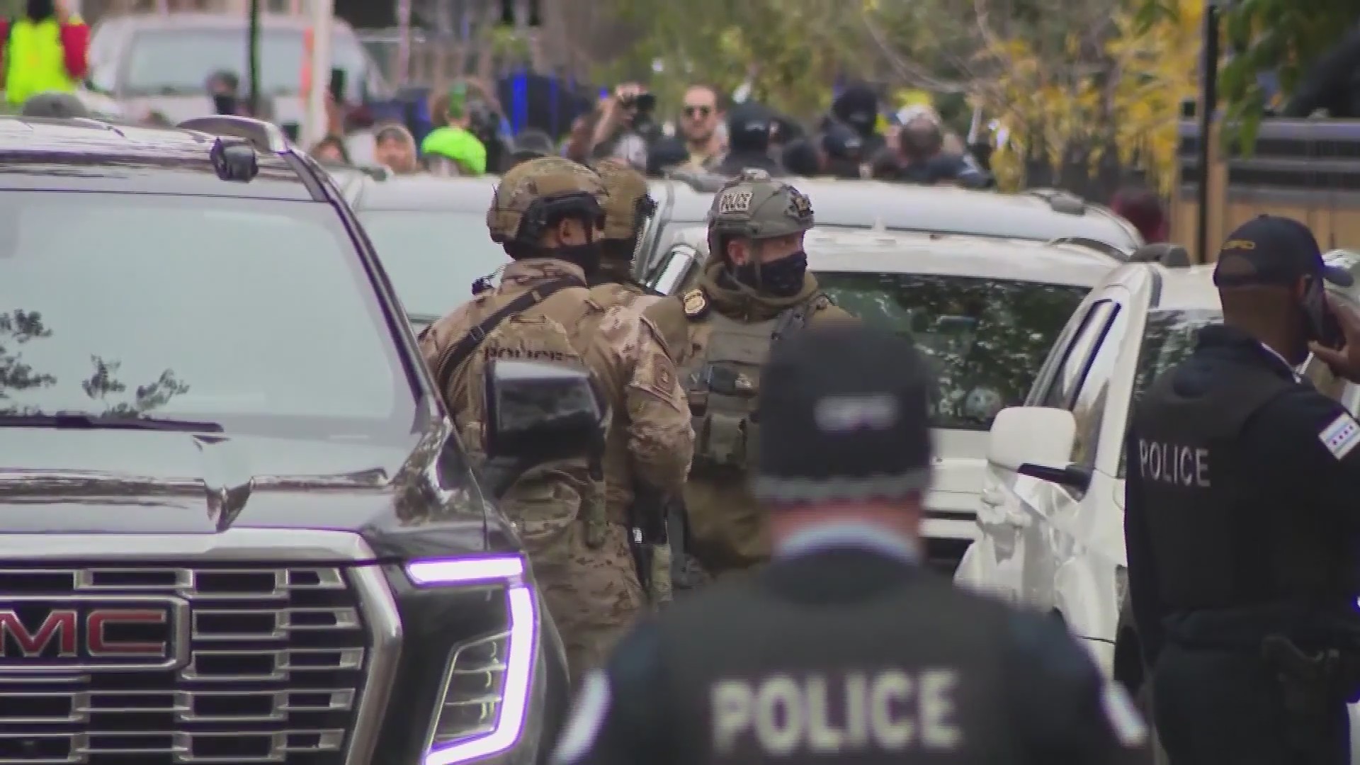 Chicago residents demand clarity on CPD’s role in ICE operations – WGN-TV