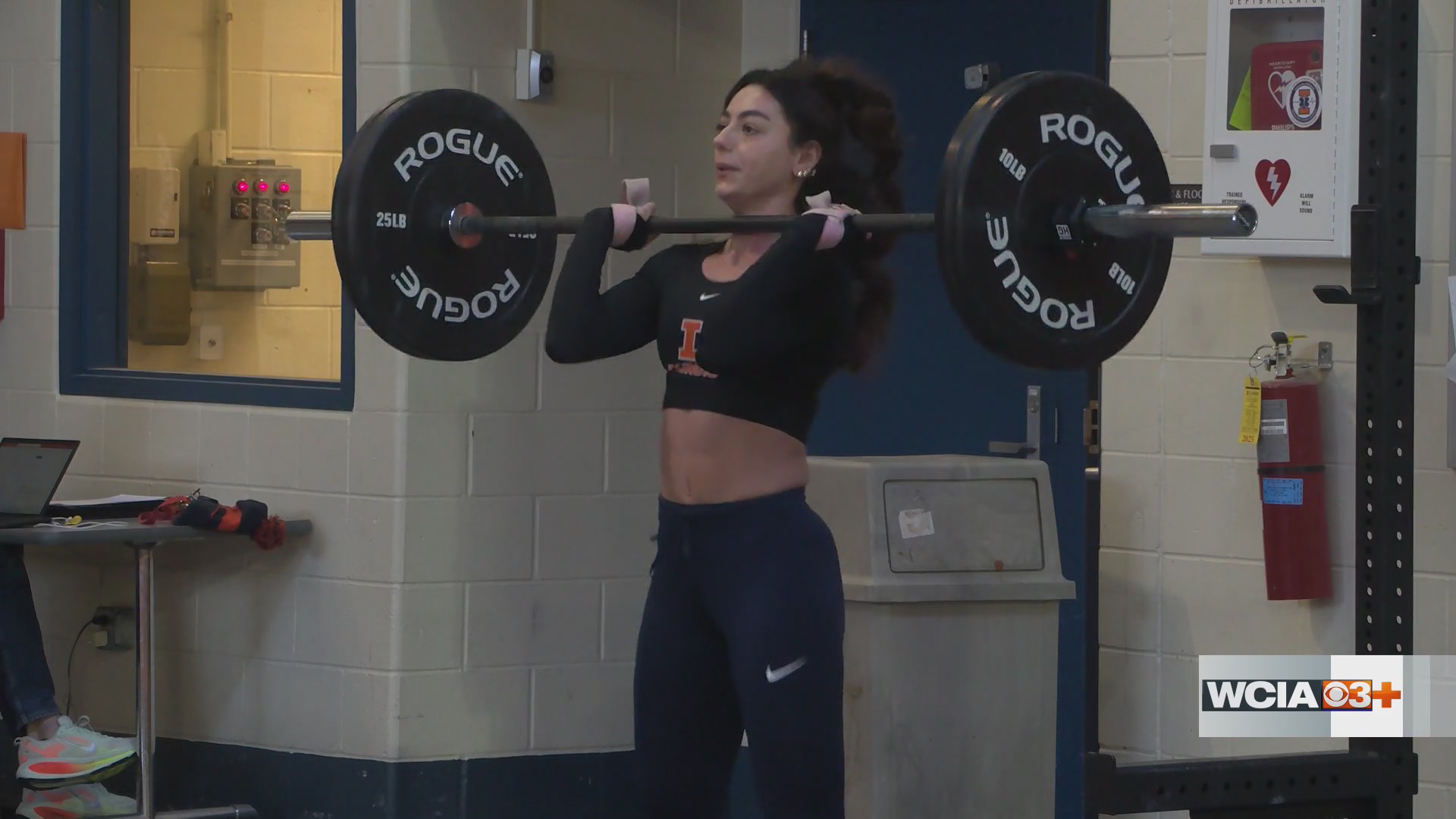 Romi Tamir breaks UI Armory triple-jump record in second-ever college ...