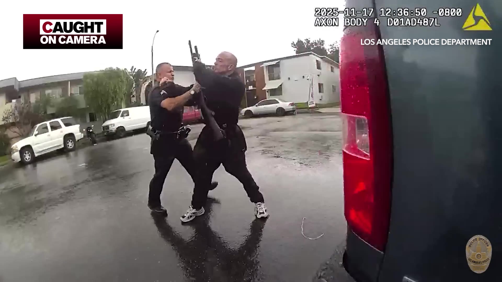 Shootout Erupts After Armed Suspect Flees from LAPD – Caught on Camera ...