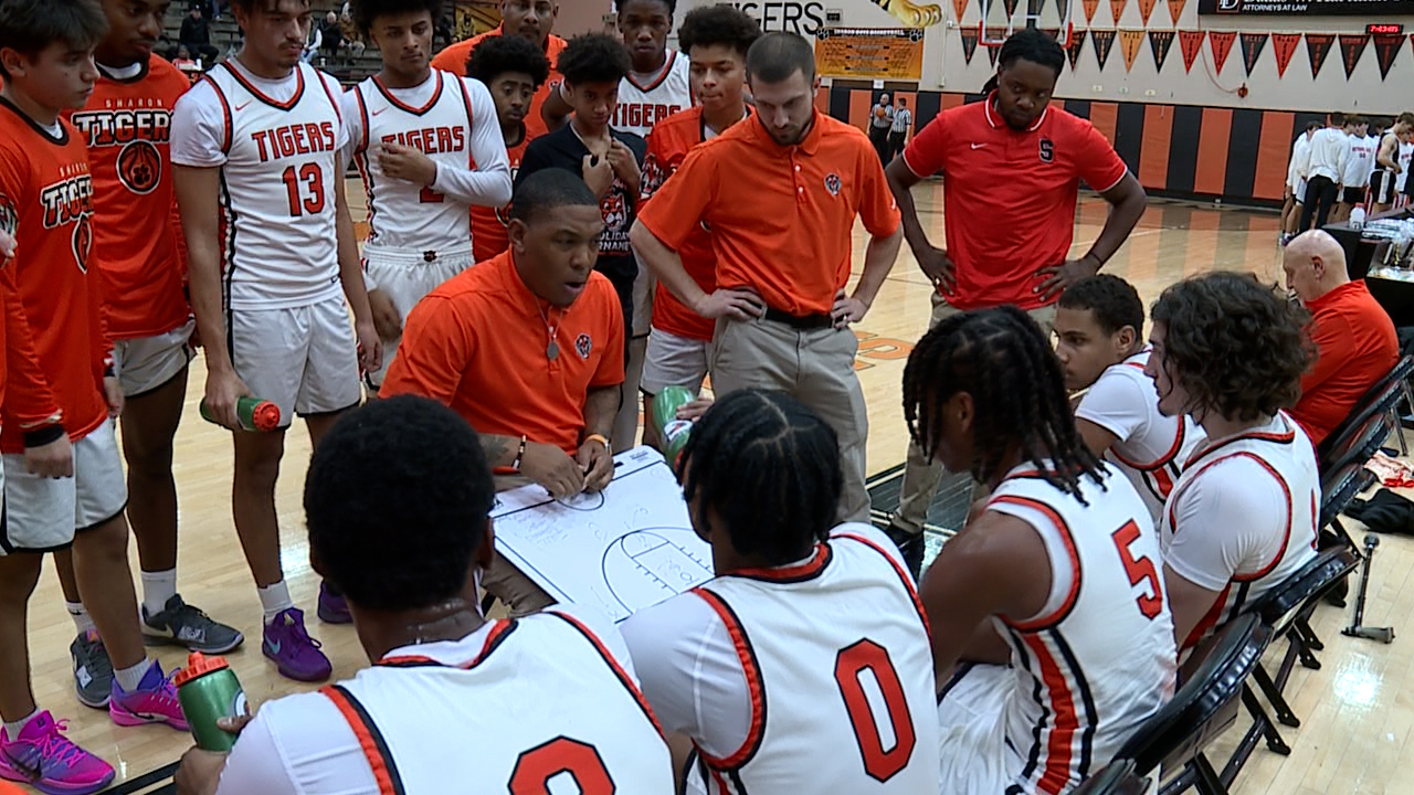 Mohawk tops Sharon in holiday tournament title game – WYTV