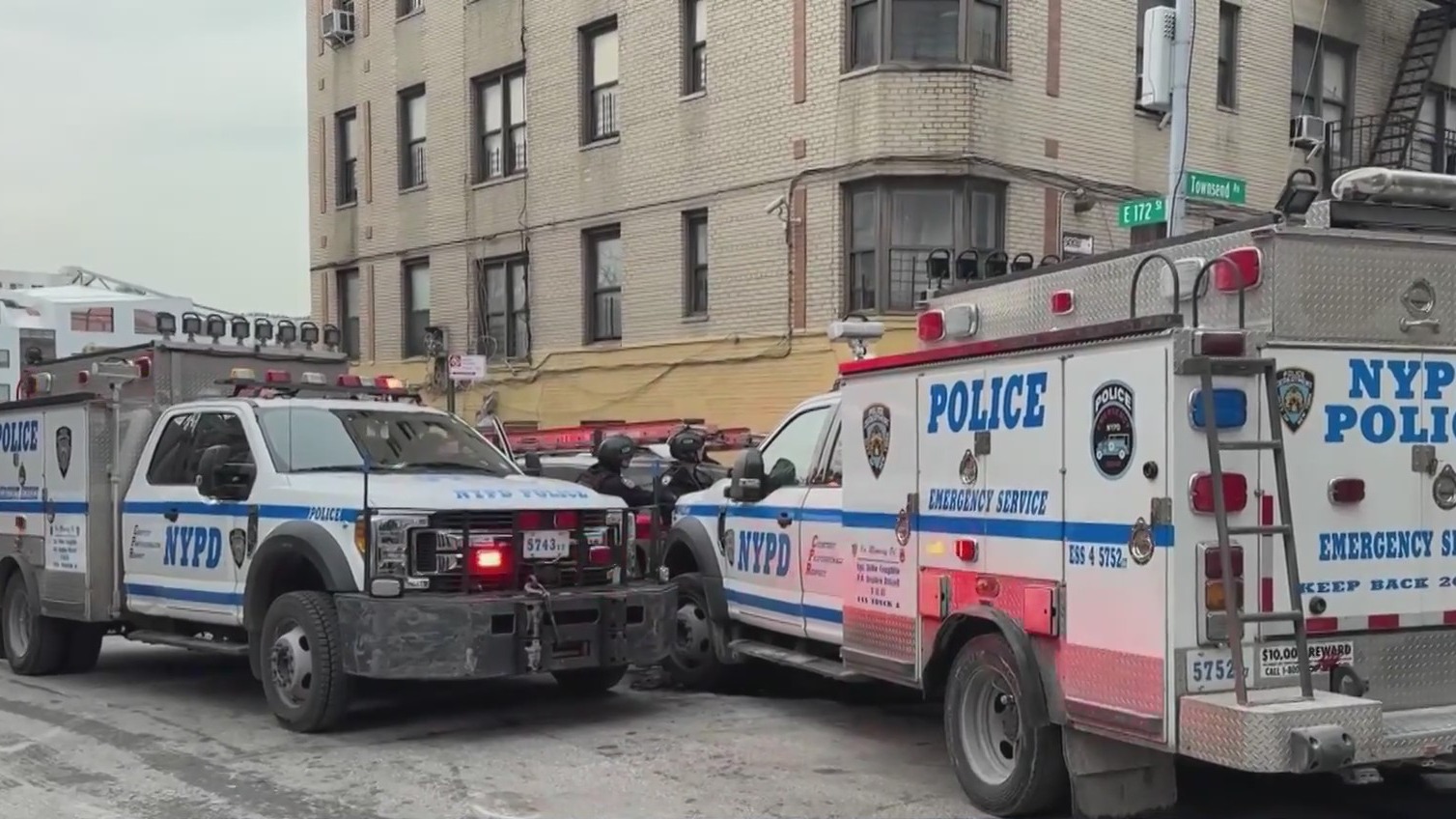 NYPD to split the Bronx into two patrol boroughs – PIX11