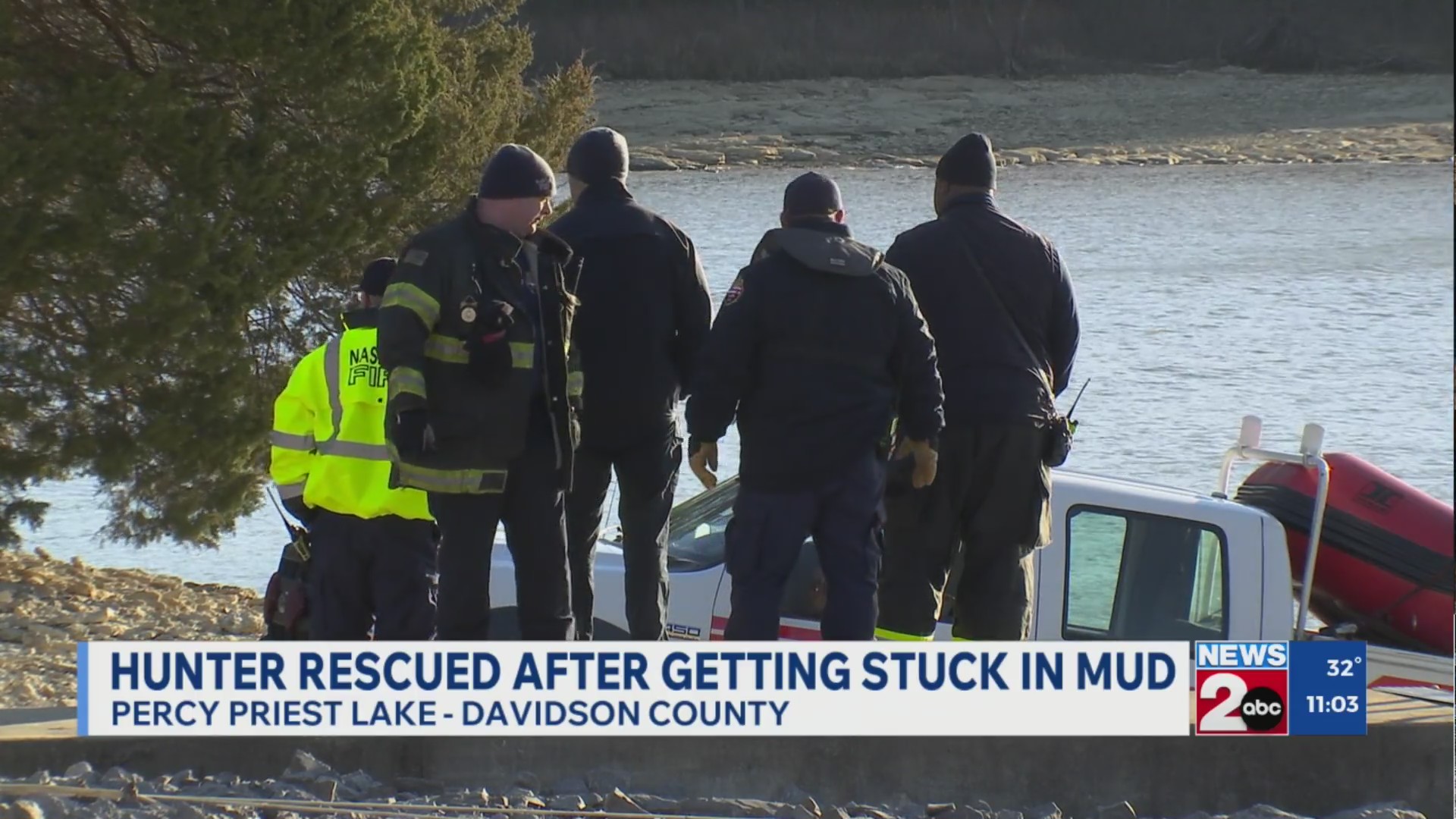 Crews rescue hunter stuck in mud near Percy Priest Lake – WKRN News 2