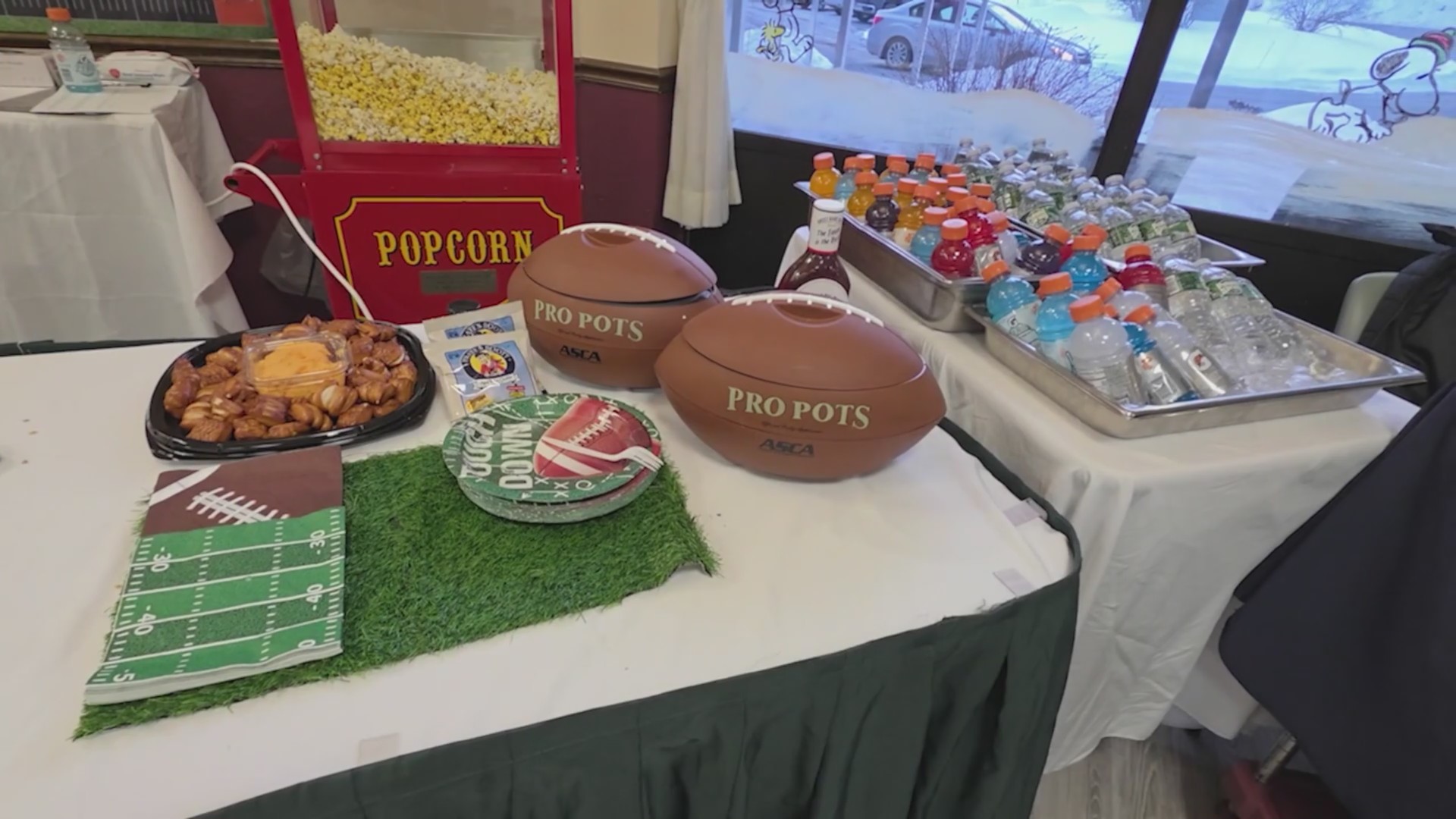 Glens Falls Greenjackets share love of football – NEWS10 ABC
