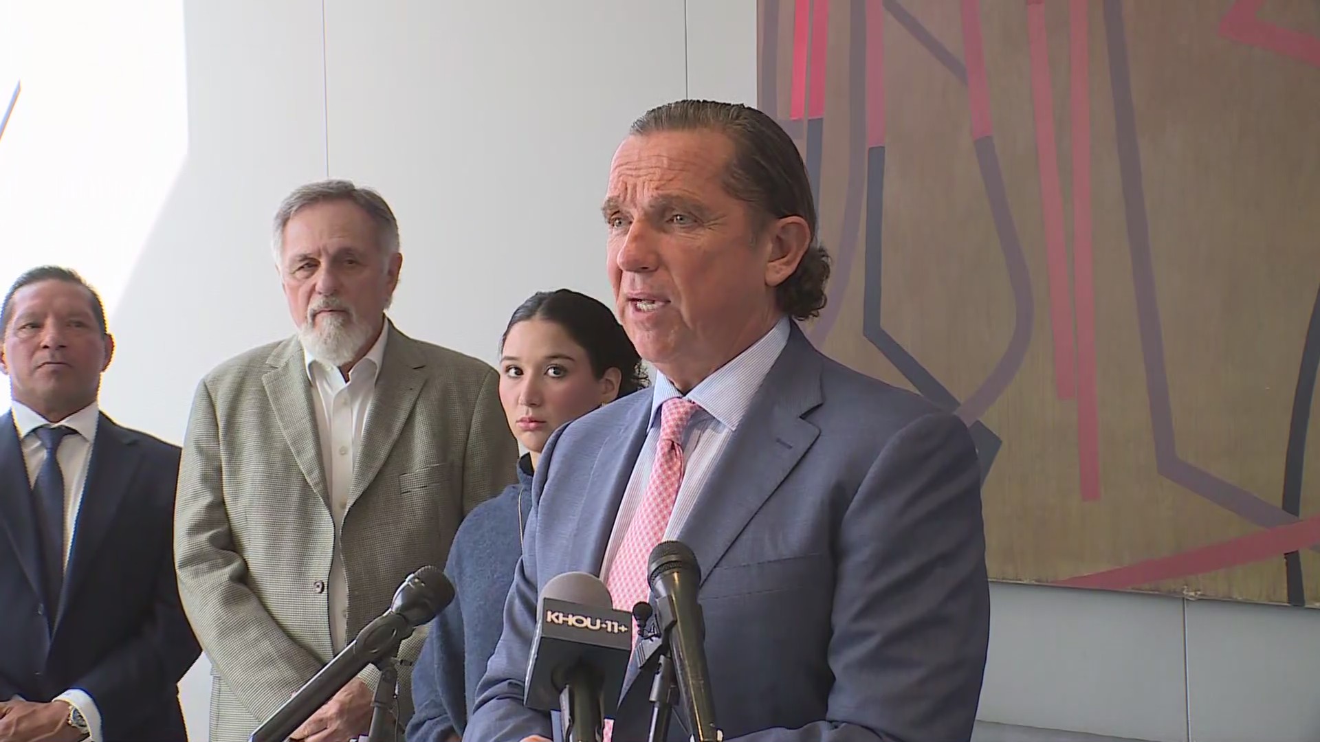 Tony Buzbee holds press conference on Brianna Aguilera’s death ...