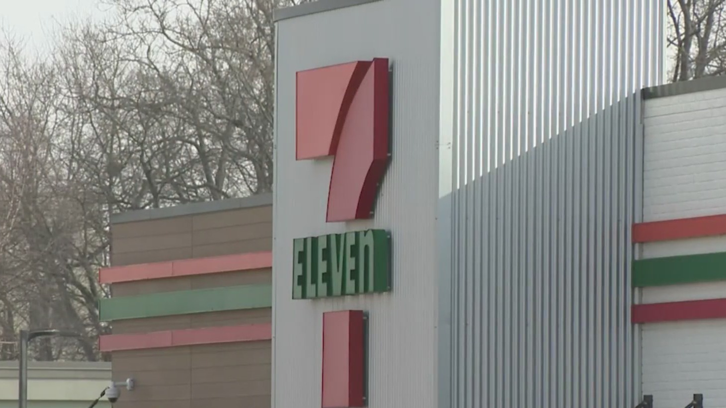 7-Eleven customers overcharged still waiting on refunds – FOX 4 Kansas ...