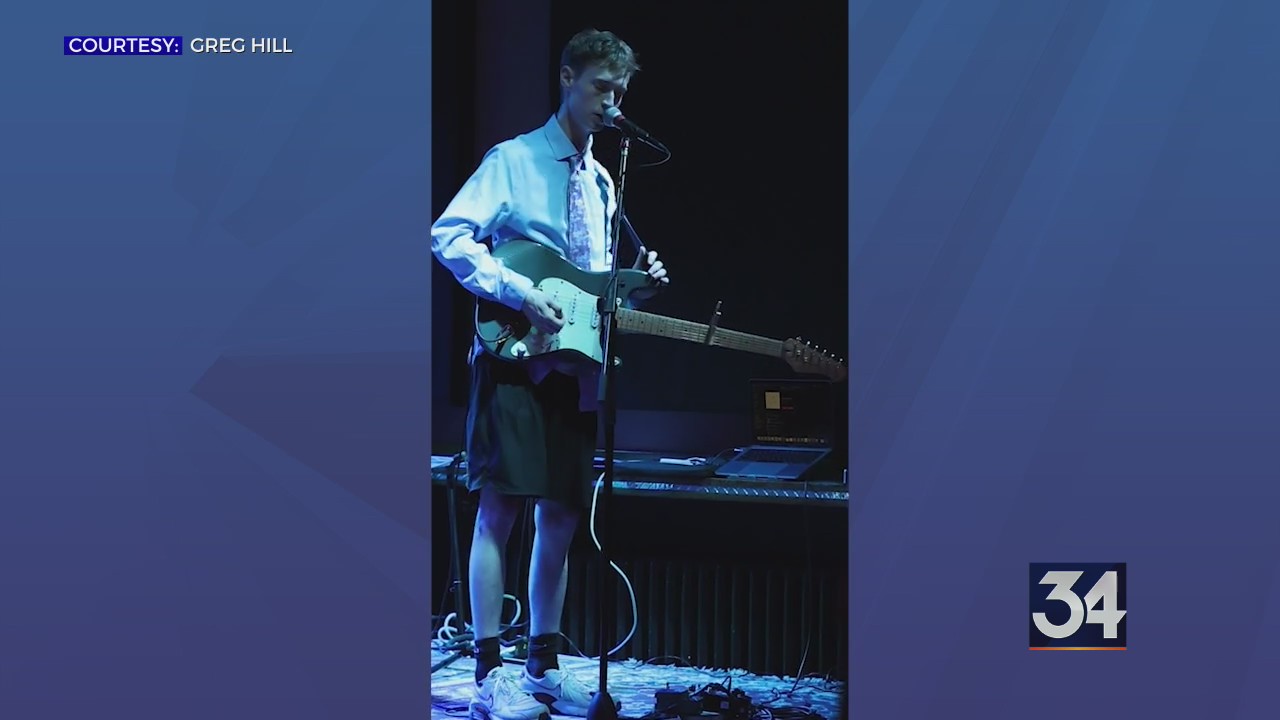 Elmira-based singer donates proceeds from album to CHOW – WIVT – News 34