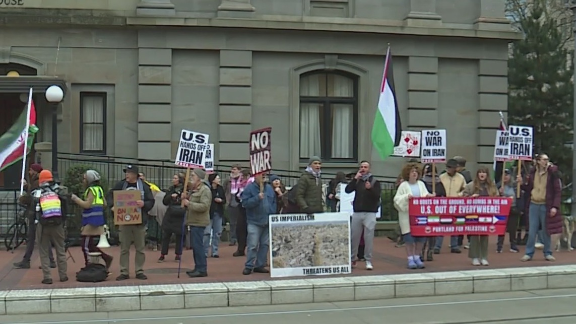 ‘No War with Iran’ protest held in Downtown Portland after U.S. strike ...
