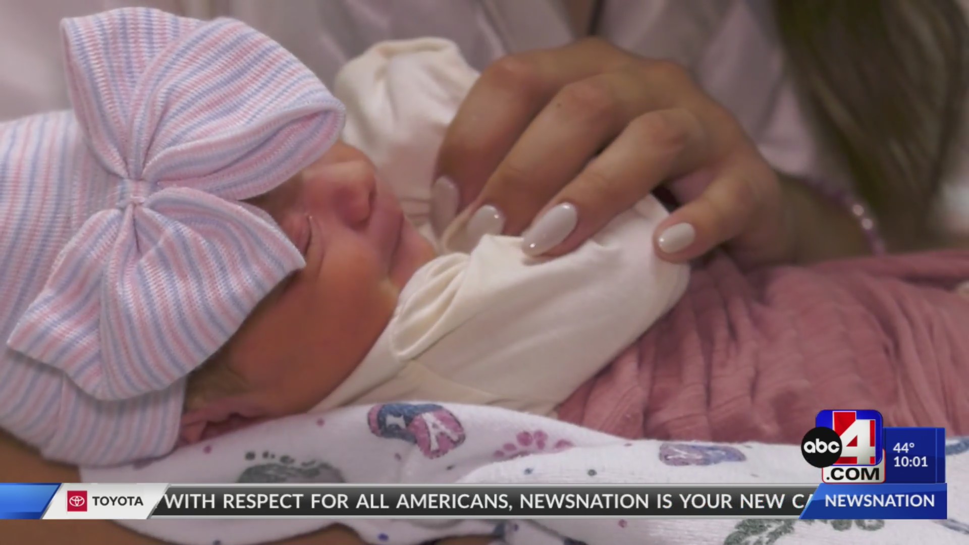 ‘A Thanksgiving never to be forgotten’: Parents of baby born on freeway ...