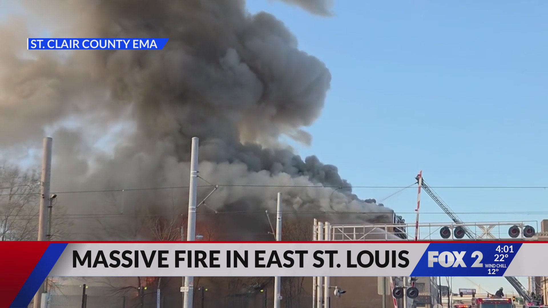 Massive fire visible in East St. Louis – FOX 2