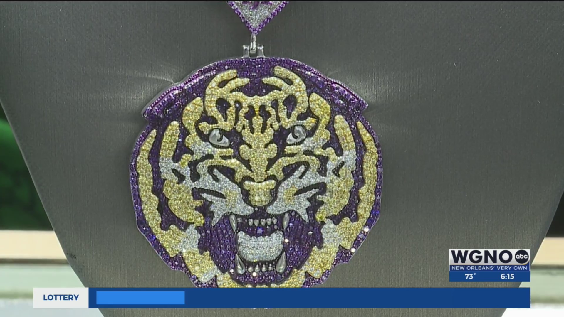 Mike the jeweler blings out LSU players with custom purple and gold ...