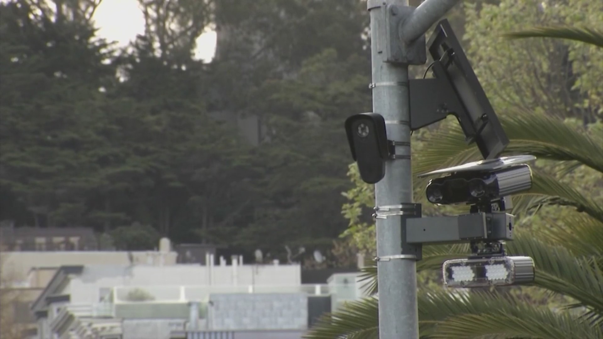 Oakland installing 18 speed cameras – KRON4
