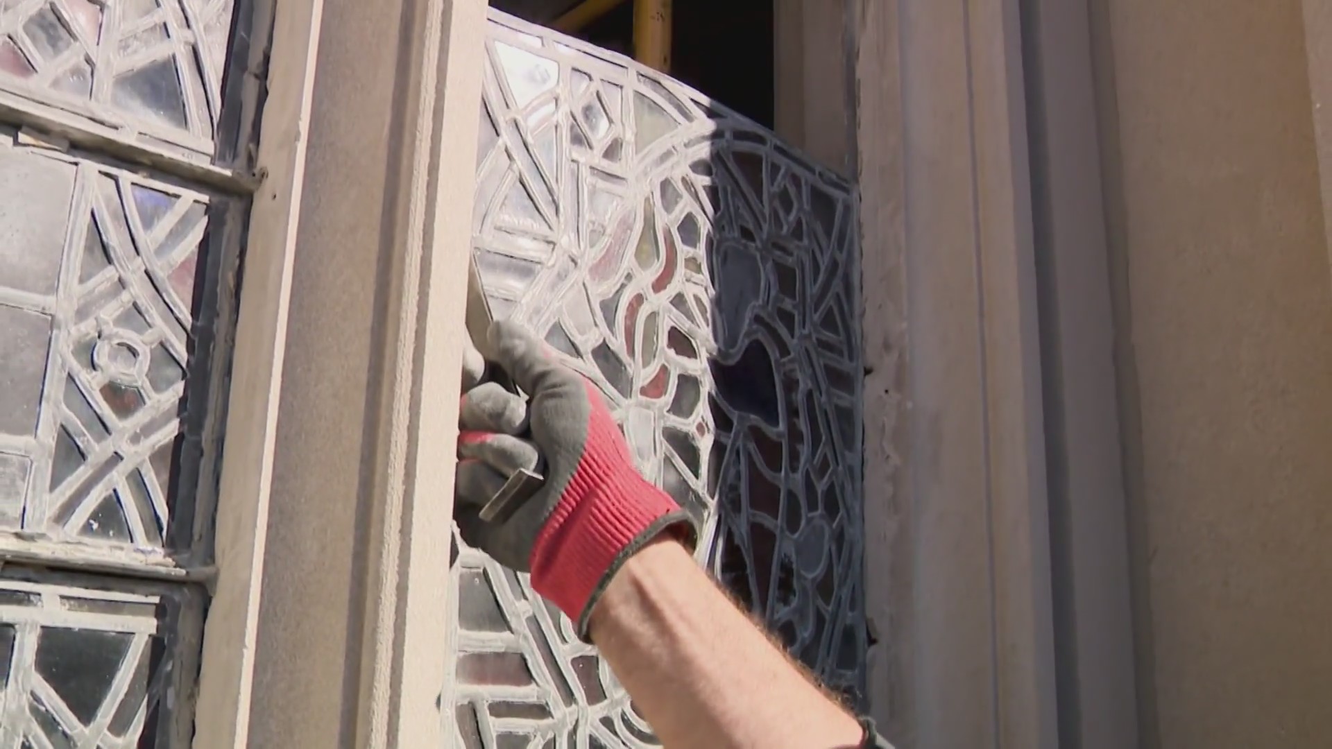 Stained glass restoration underway at Reid Memorial Presbyterian Church ...