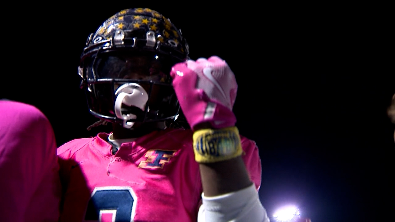 Farrell football just one win away from state title chance – WKBN.com