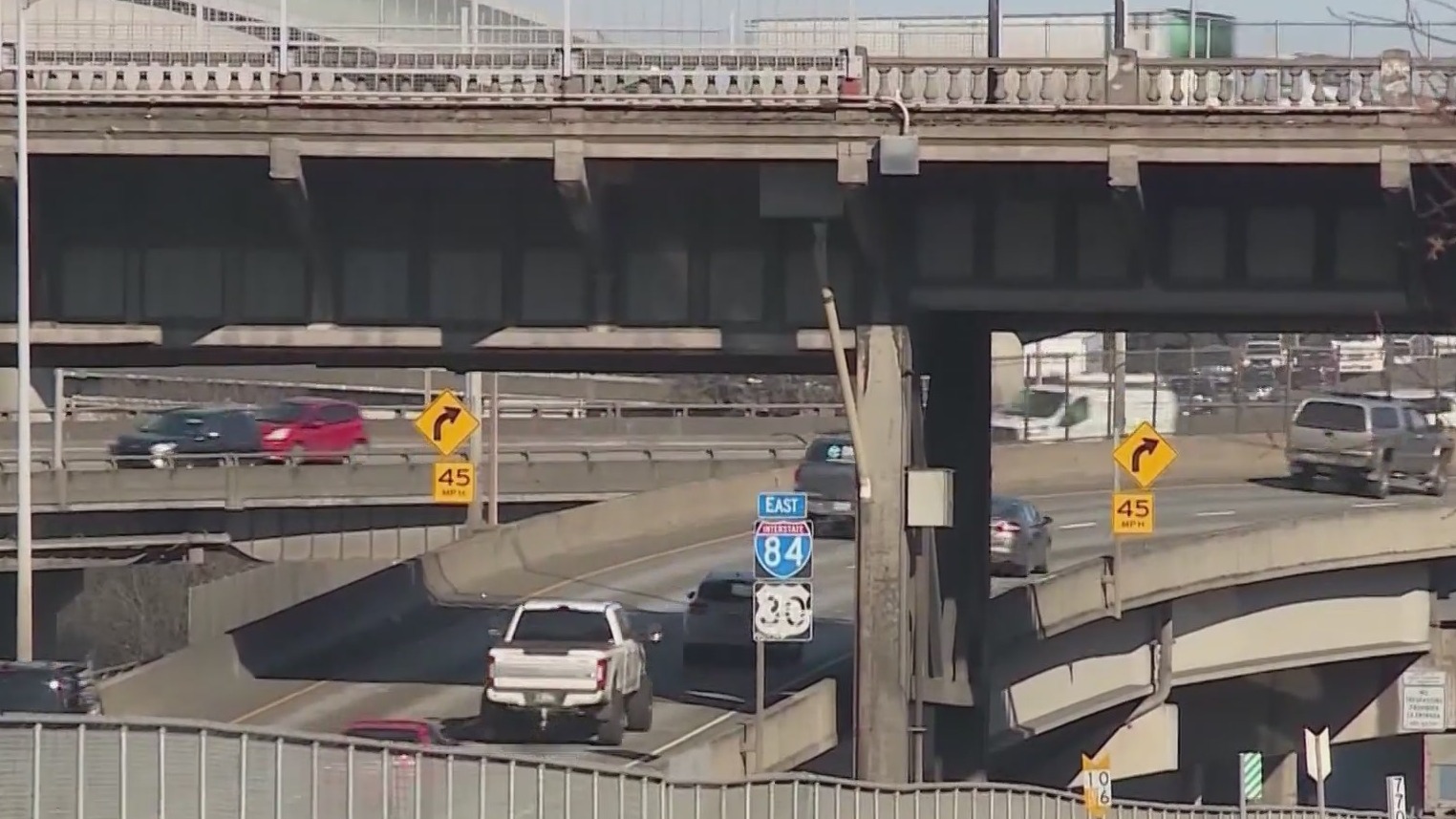 Oregon transportation funding in limbo as voters set to weigh in – KOIN.com