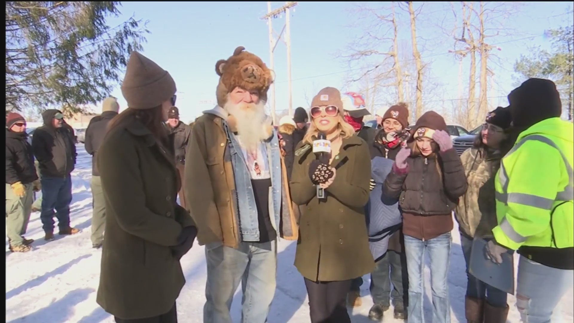 Excited Groundhog Day visitors – WBOY.com