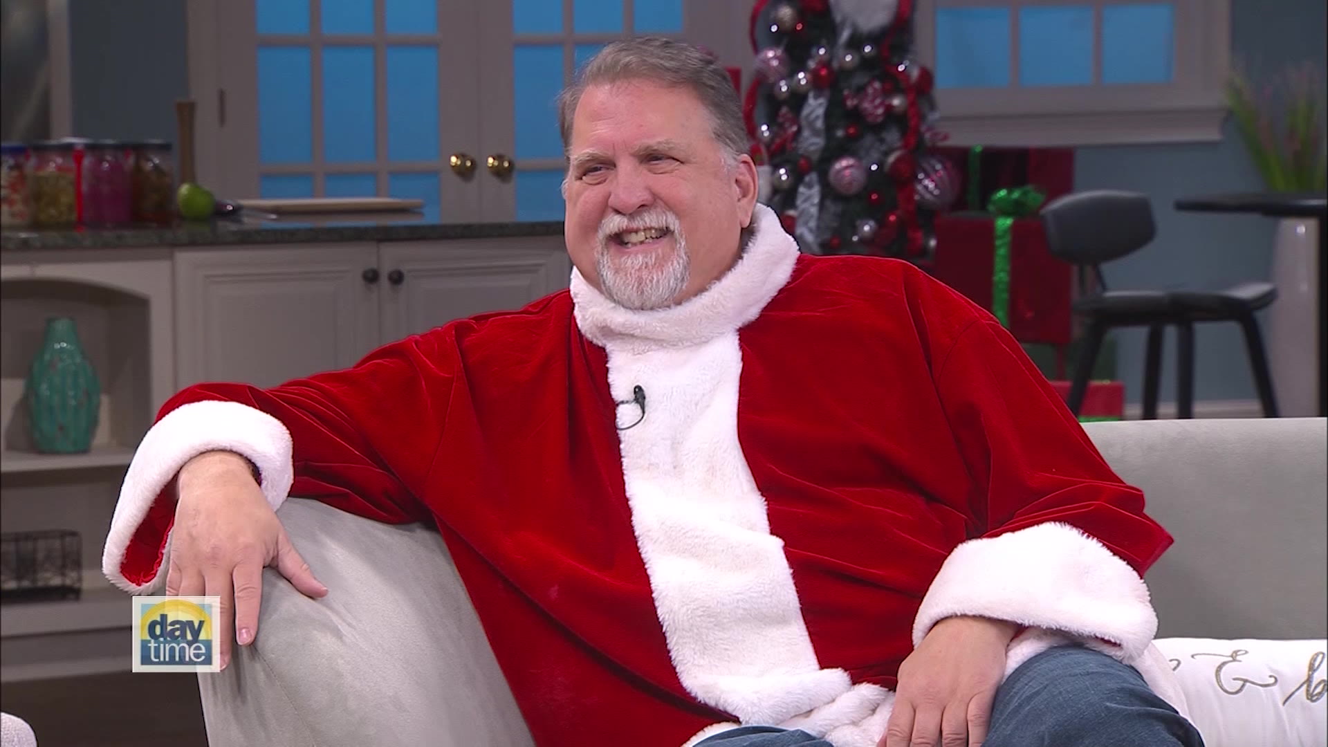 Actor Daniel Roebuck on his new holiday flick, cookbook gift guide ...